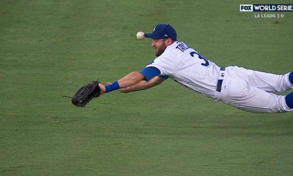 WS2017 Gm2: Bregman rips an RBI single to left field - Crush That Sports