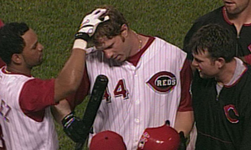 Dunn hits his first walk-off homer in 2003 - Crush That Sports