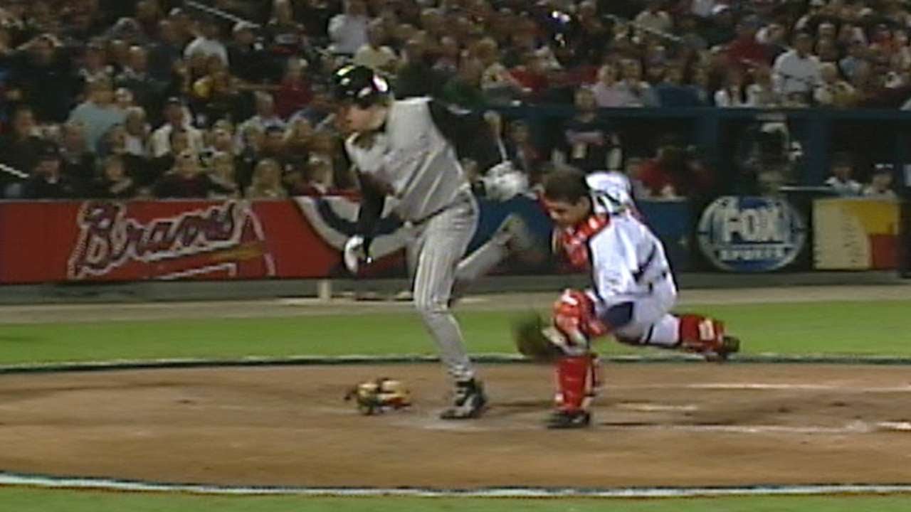 2001 NLCS Gm3: D-backs score two on error in 5th - Crush That Sports