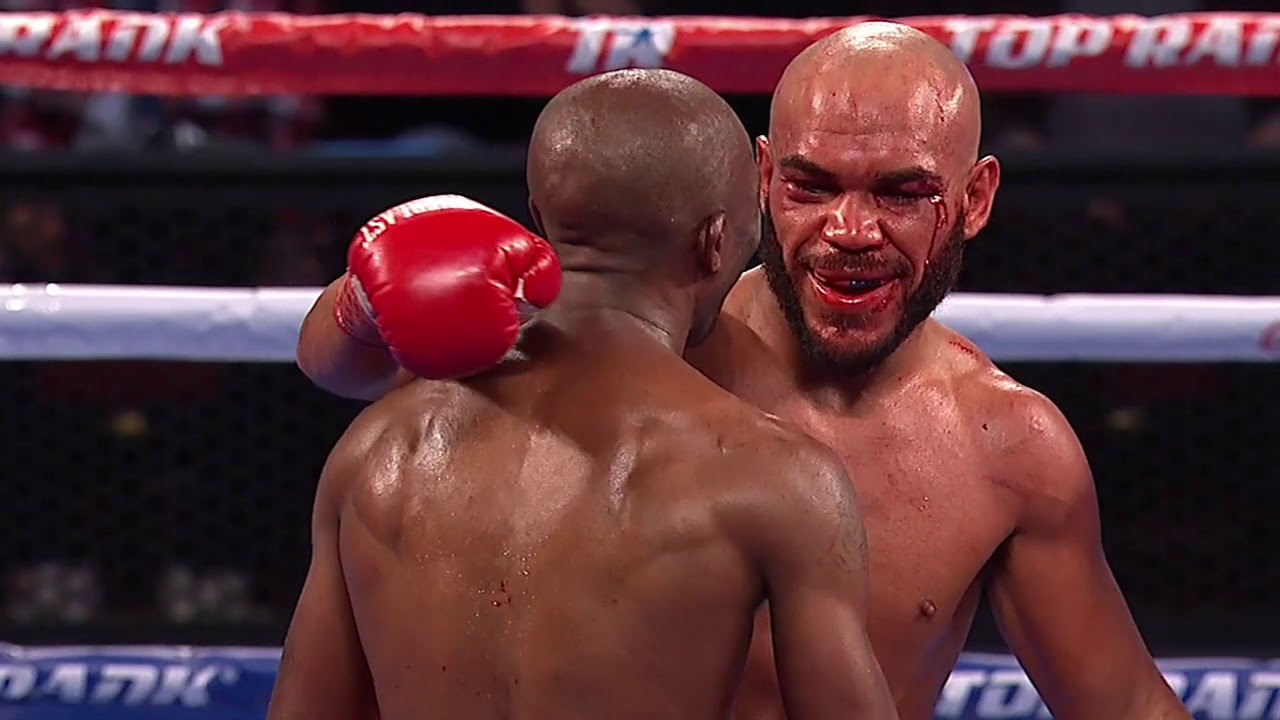 Ray Beltran gives it his all to beat Paulus Moses in world title fight ...