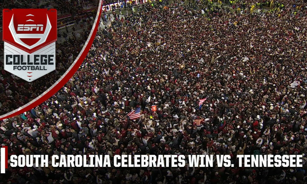 South Carolina fans STORM THE FIELD after upsetting No. 5 Tennessee ...